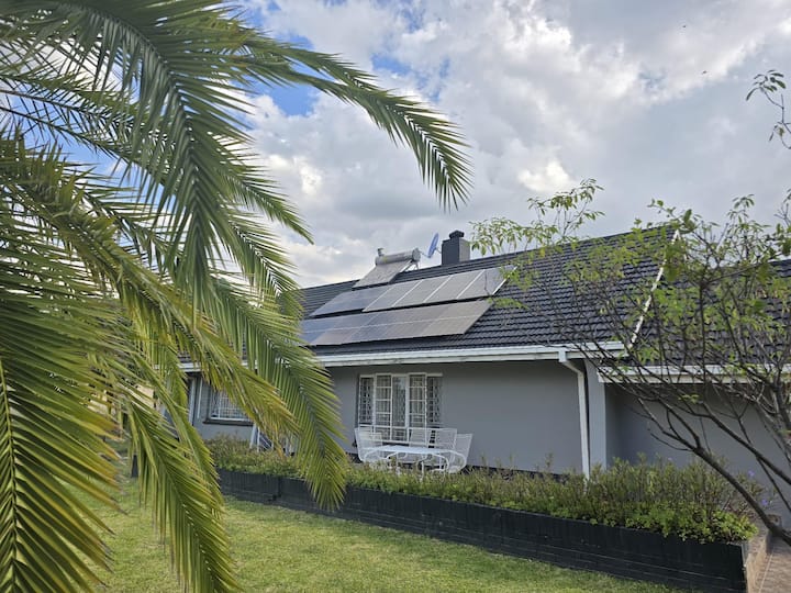 Casamaya Avondale, Harare - Sleeps 6 With Parking - Harare