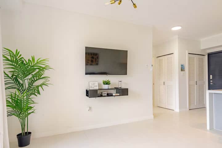 Kingston Paradise Luxury Suite - Jamaica