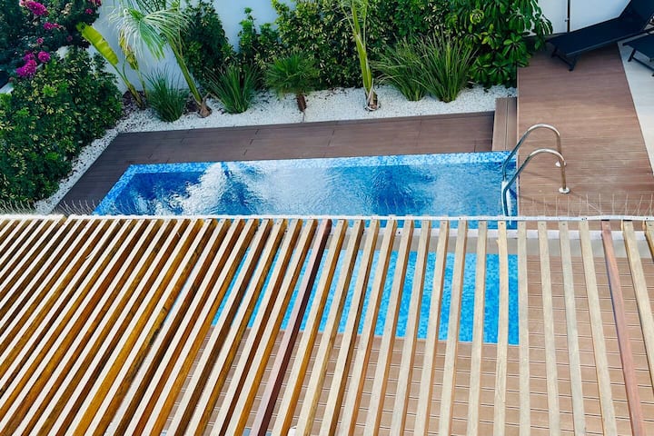 Luxury Bird Of Paradise Villa - Paphos