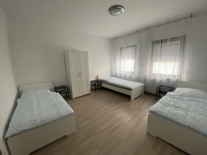 L30a Monteurwohnung In Leverkusen - Leverkusen