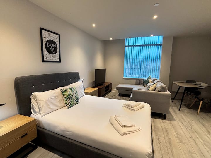 Modern Studio In Bracknell With Free Parking - Bracknell