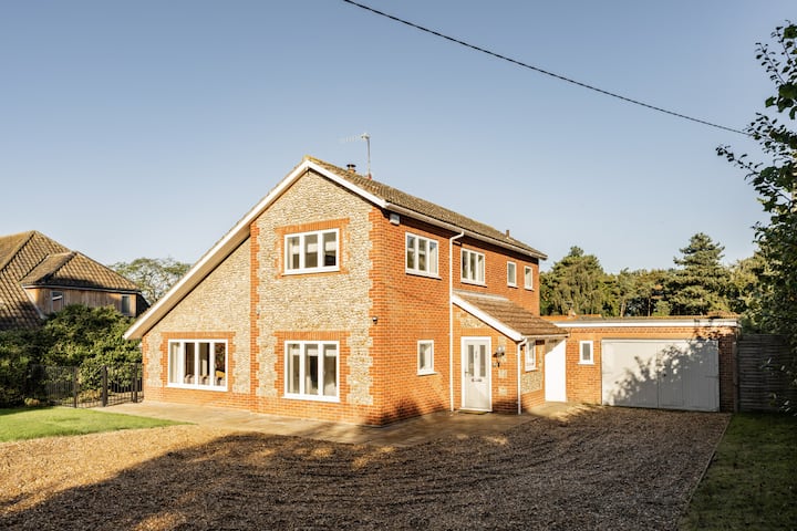 Orchard House, A Fantastic Property In Blakeney! - Blakeney