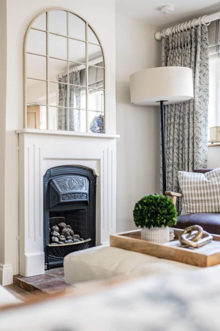 Kingfisher Cottage, A Welcoming Coastal Retreat - Blakeney