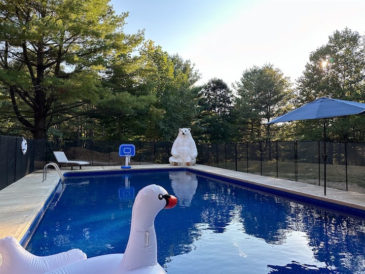 New! Secluded 16ac+htd Pool+fishing+hiking+theater - Brown County, IN