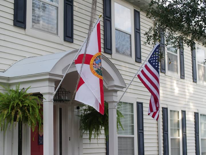 The Capitol Inn - Tallahassee, FL