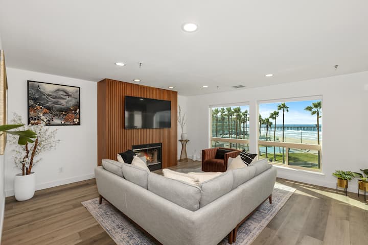 Ocean Views  - Oceanfront 2 Bedroom With Pool - Imperial Beach, CA