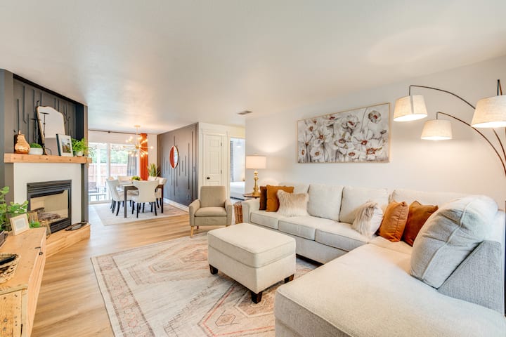 Loveland Retreat Near Dtwn W/ Outdoor Dining! - Loveland, CO