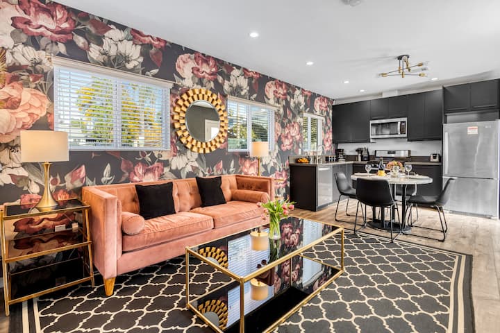 Remodeled 2bdr In Heart Of Hollywood | Art Deco - Echo Park - Los Angeles