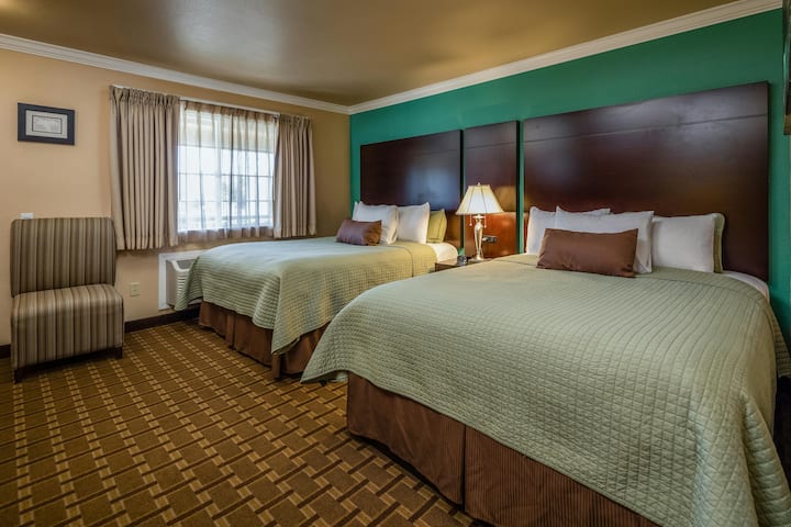 Double Queen Standard - Monterey, CA