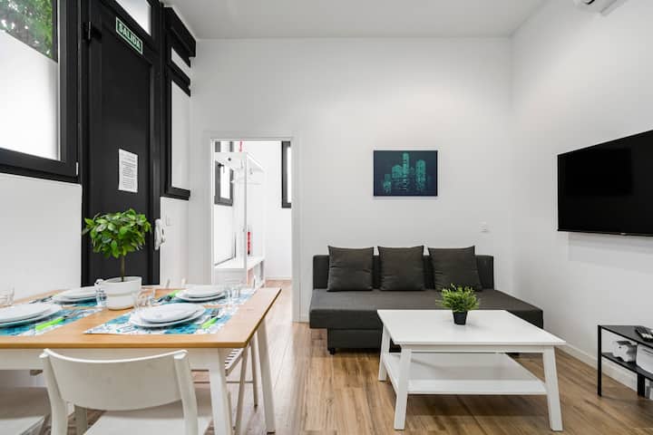 Flat 10 Minutes Away From Matadero De Legazpi - Getafe