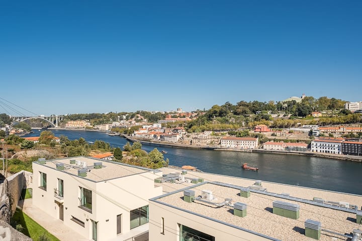 Guestready - Fabulous Home With Riverview - Canidelo