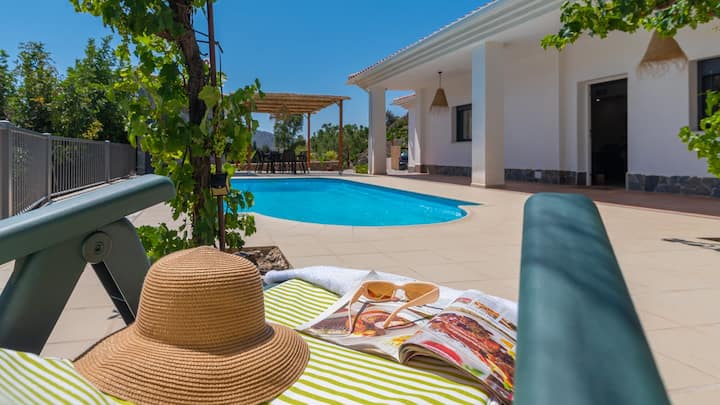 Villa Las Viñas Arenas By Ruralidays - Vélez-Málaga