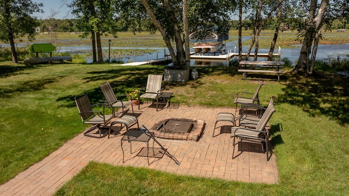 Lily Pad Lodge - Breezy Point, MN