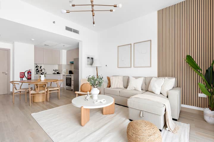 Serene 1br Getaway With Canal View – Yas Island - Abu Dhabi