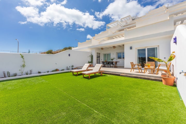 Large Garden With Countryside Views, Pool & Wifi - Tarifa