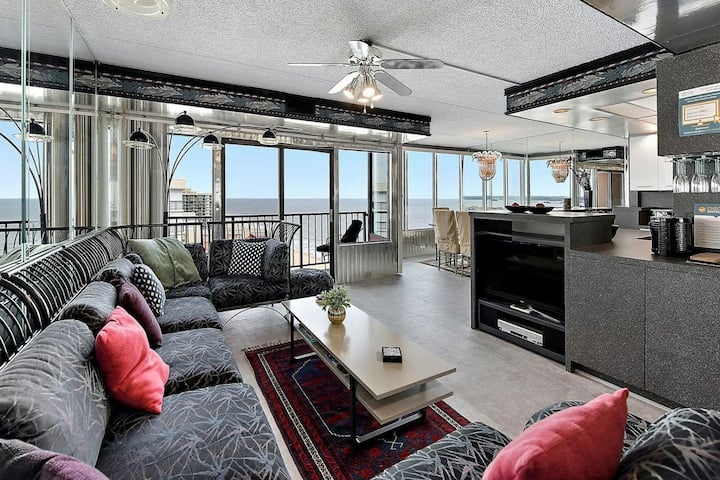 2br Oceanfront 20th-floor | Balcony | Pool - Ocean City, MD