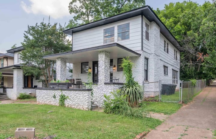 Historic Home In Birmingham - Birmingham, AL