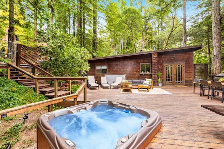 Treetops Bungalow ~ Spacious And Private, Hot Tub - Cazadero, CA