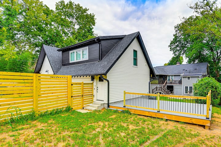 12 South Neighborhood: Home W/ Modern Flair! - Nashville, TN