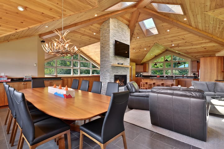 Killington Vistas: Luxury 4br Ski On/off. Hot Tub. - Killington, VT