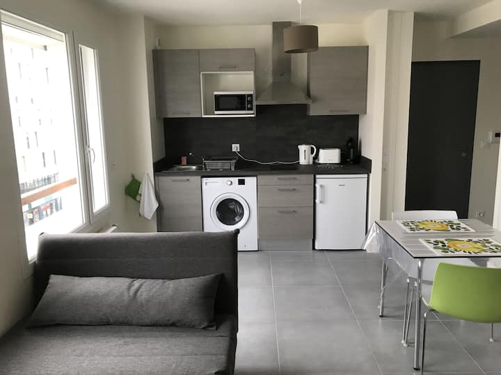 M084*marquer*studio Chic & Moderne, Tout ÉQuipé - Annemasse