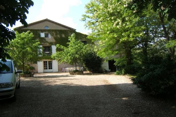 Gite 4 Bis 10 Personen - Castres