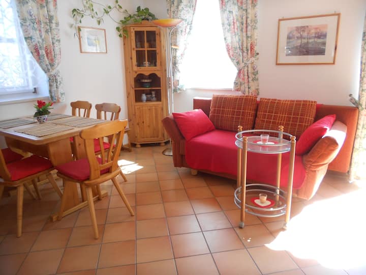 Ferienhaus Mit Gemeinschaftspool Und Terrasse - Bad Waltersdorf