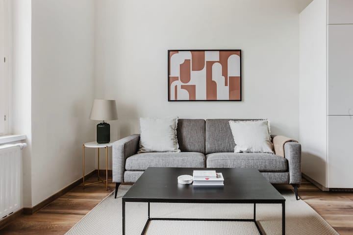Blueground | Prague 10, Renovated & Furnished - Praha