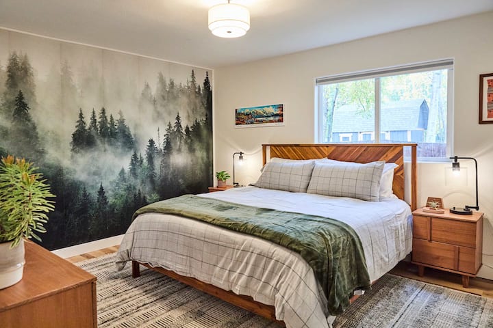 The Hideaway | Sleeps 6 | 10 Mins From Airport - Alaska