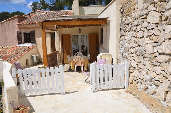 Maison à La Ciotat. - 꺄씨스