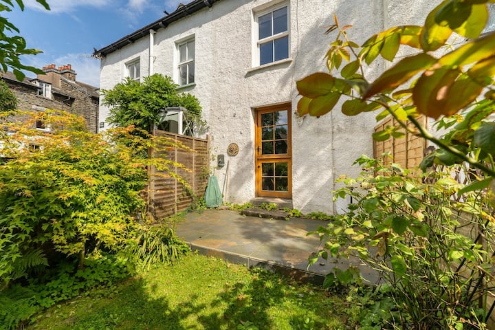 Woodland Grove, Windermere - Sleeps 2 - Windermere