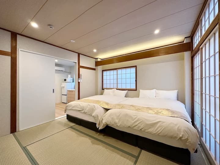 Central 2br Apt On Lively Shopping Street - Hiroshima