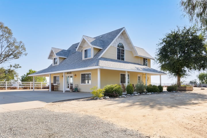 Wine Country Retreat | A+ Views, Mins To Wineries - Temecula