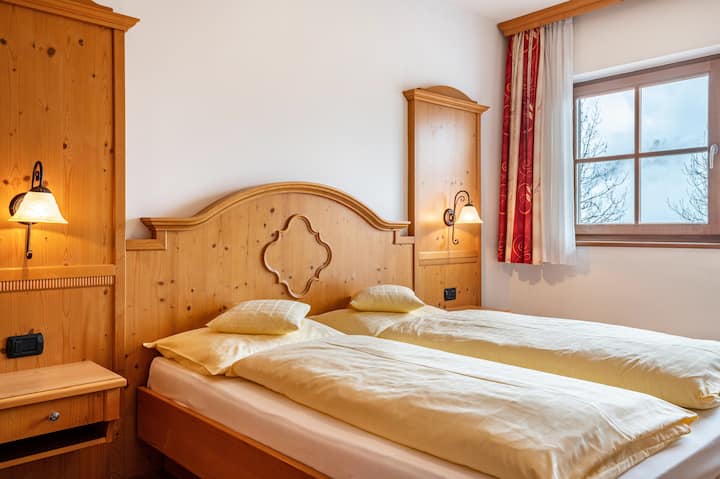Apartments Mirabell Nicole - Corvara, BZ, Italy