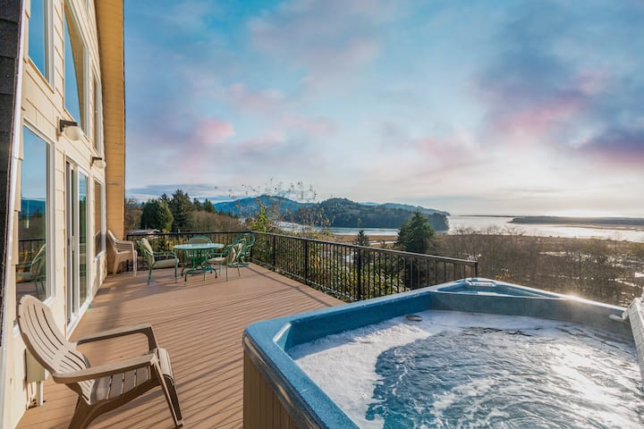 #146 Heron's Perch - Hot Tub, Amazing Views, Espre - Pacific City, OR