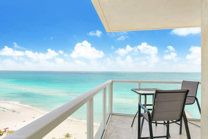 Balcony On The Ocean – Picture Perfect - Sunny Isles Beach, FL