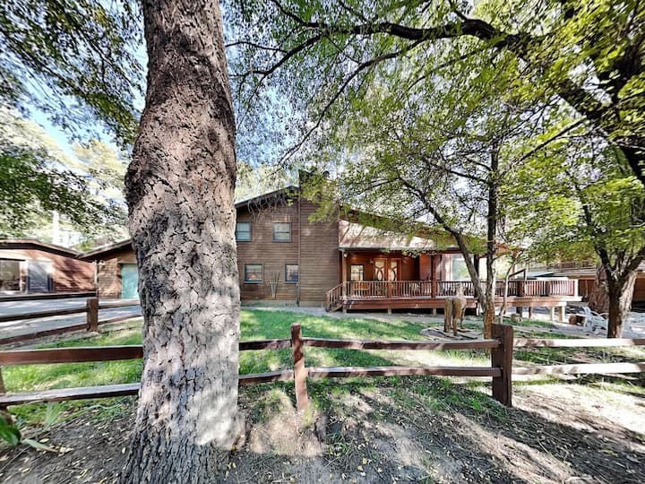 Blue Duck Lodge | Pet-friendly, Fun Amenities - Ruidoso, NM