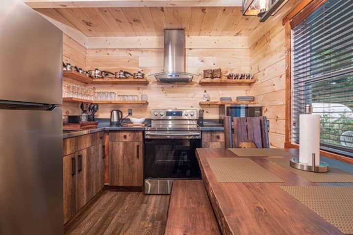 Cottage #5 - Norwood