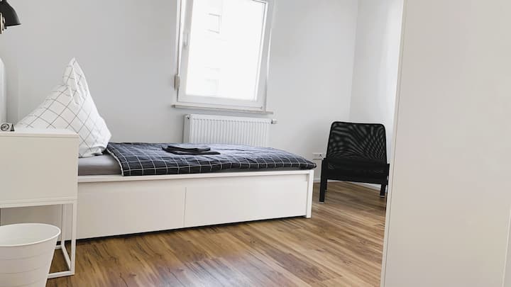 Zeitraum Heilbronn | 3 Bedrooms, Kitchen, Bath - Heilbronn