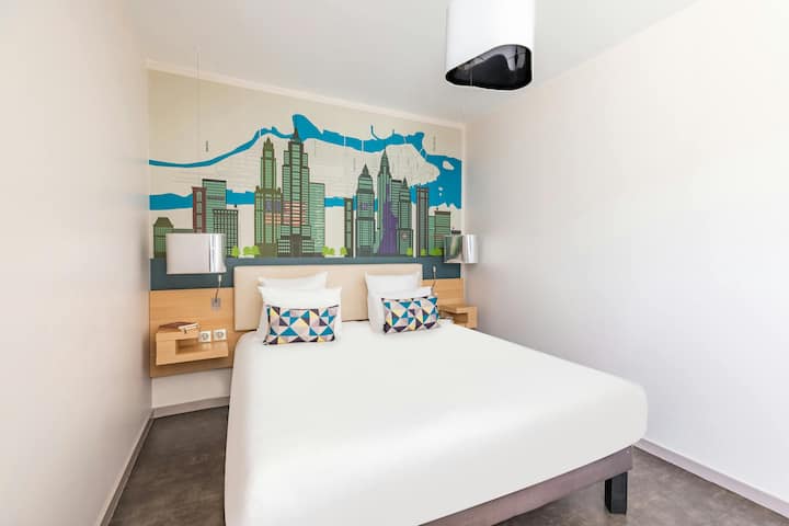 Appart'city Lyon Cité Internationale - Studio - Lyon