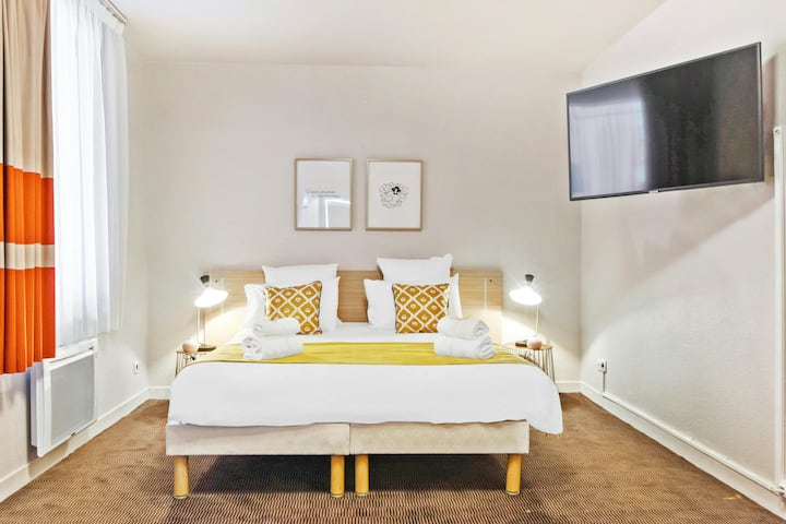 Appart'city Confort Lille Euralille - Apartment - Villeneuve-d'Ascq