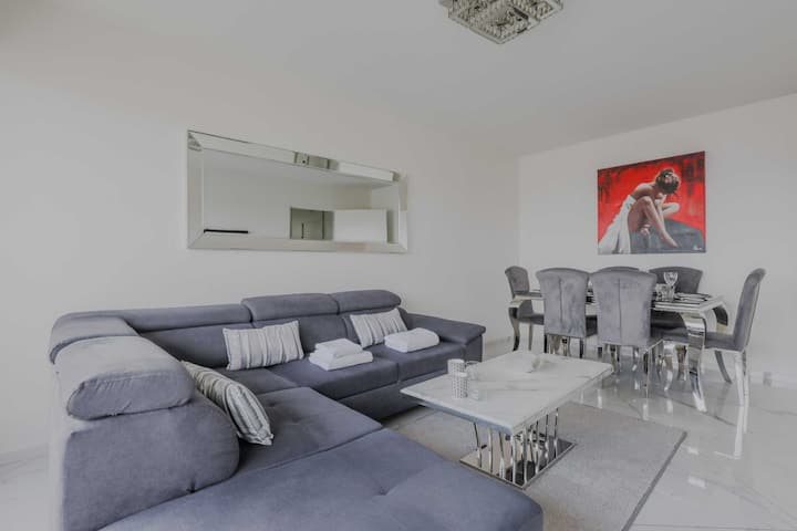 Apt Moderne Avec Balcon - 1bd/4p- Levallois-perret - Neuilly-sur-Seine