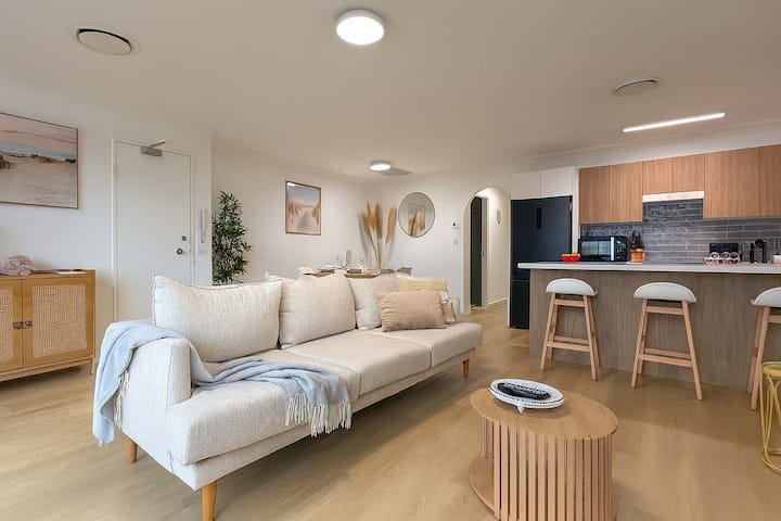 Coastal Living On Chevron - Gold Coast