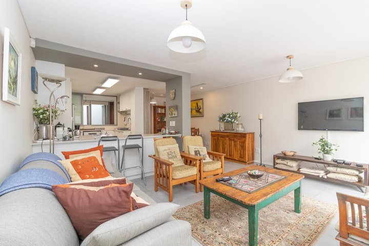 Rooftop Terrace | Grotto | Exquisite Ocean Views - Hermanus