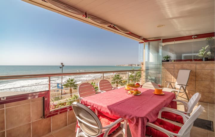 2 Bedroom Nice Apartment In Fuengirola - Fuengirola