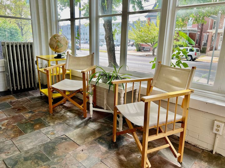 Sunroom Studio On 2nd - Harrisburg, PA