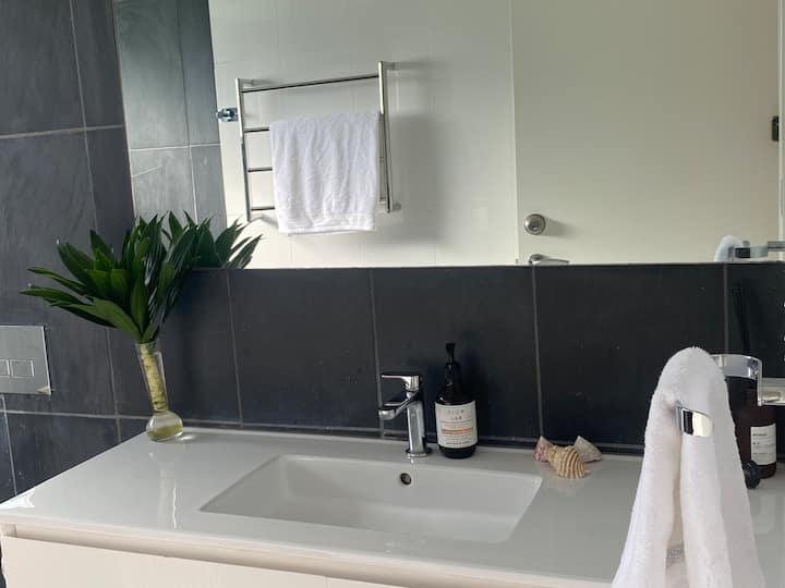 Middle Rock Beach Unit 2 - Timbertown, Wauchope