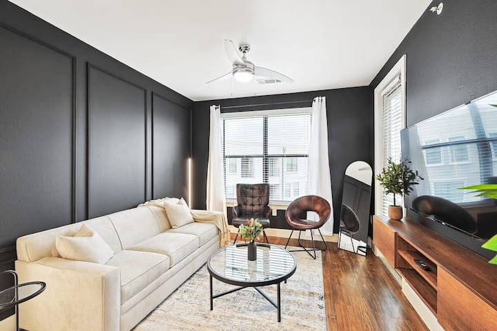 Lux 1b W Pool Near Toyota Hq, The Star, Legacy Wes - Frisco, TX