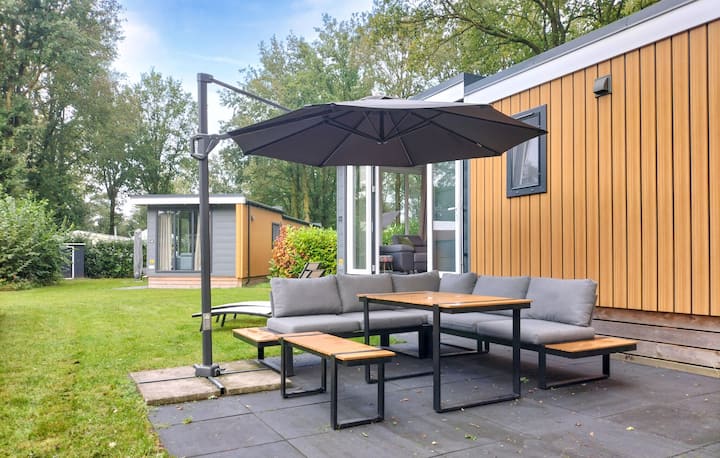 Awesome Home In Mariënberg - Slagharen