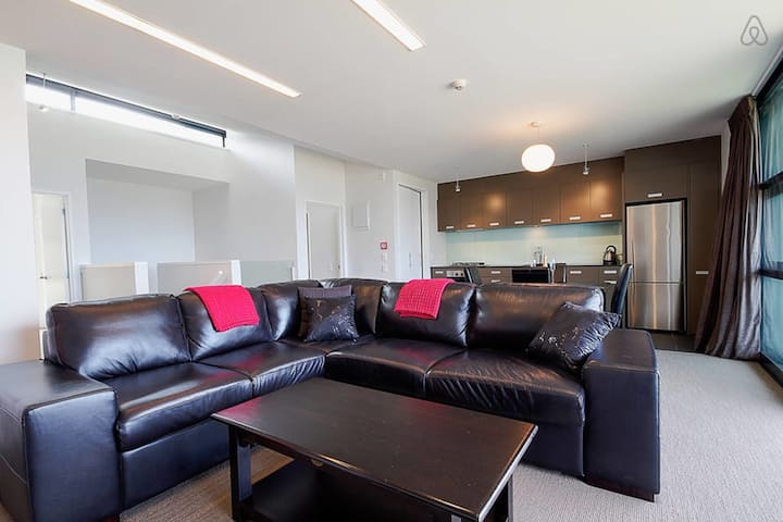 Terrace Apartment 4 With Mountain Views! - Queenstown
